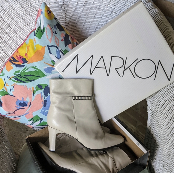 MARKON | Shoes | Markon Off White Heeled Boots | Poshmark